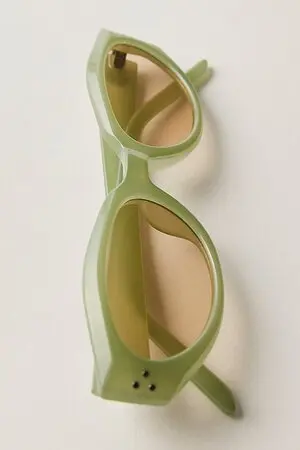 Free People Carrie Cat Eye Sunglasses Matcha Latte