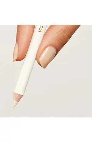 Victoria Beckham Instant Brightening Waterline Pencil