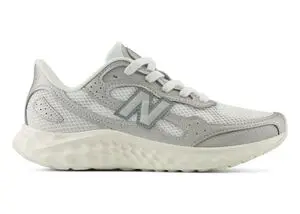 NEW BALANCE Fresh Foam Arishi V4 - Silver Metallic/reflection/nb White