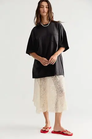 RAGABOND Queen Of Hearts Graphic Tee