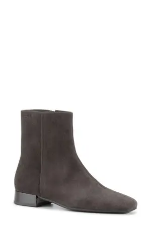 Vagabond Shoemakers Zip Up Booties
