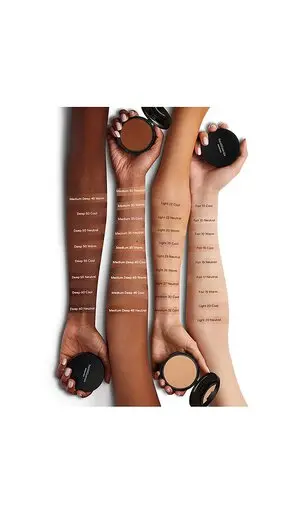 BareMinerals® Barepro 24hr Skin-perfecting Pressed Powder Foundation - Fair 10 Cool