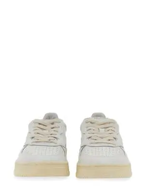AUTRY Medalist Low Sneakers