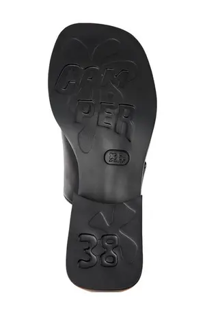 Camper Dana Mismatched Flip Flops