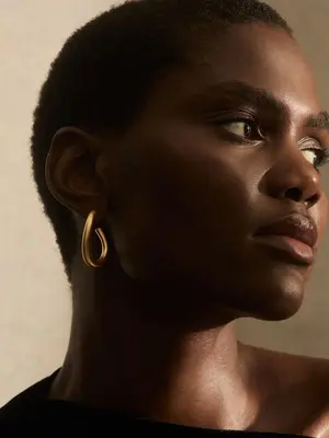 REISS Freya Wave Hoop Earrings - Gold