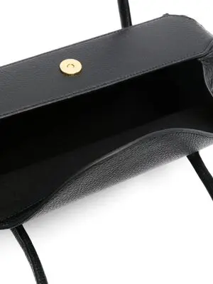 Yuzefi Oyster Shoulder Bag - Black