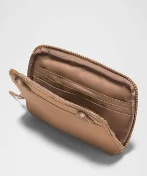Lululemon Multi-pocket Tote Bag 19.5l - Sand