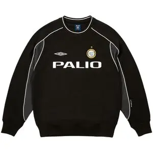 PALACE X Umbro Warm Up Crew - Black