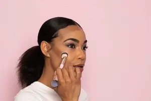 DOLL 10 Fresh Squeezed Vitamin Infused Solid Serum R