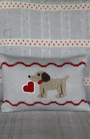 MELANGE COLLECTION Valentine Puppy Dog Mini Pillow