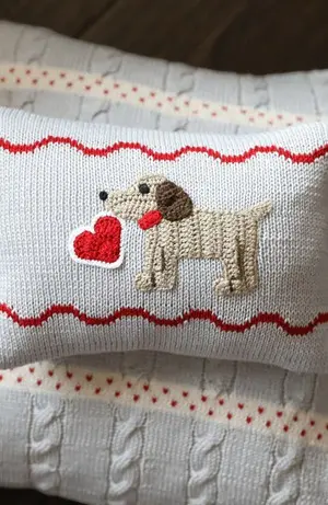 MELANGE COLLECTION Valentine Puppy Dog Mini Pillow