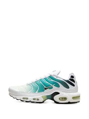 Nike Air Max Plus Sneakers - White