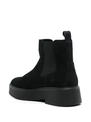 Tommy Hilfiger Suede Chelsea Boots - Black