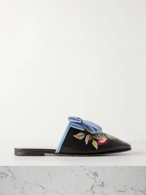 Valentino Garavani Slipper Flats For Women
