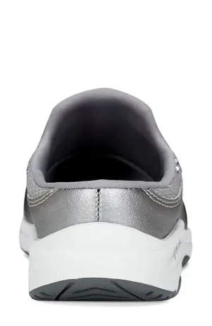 Easy Spirit Travel Sparkle Clog - Medium Gray