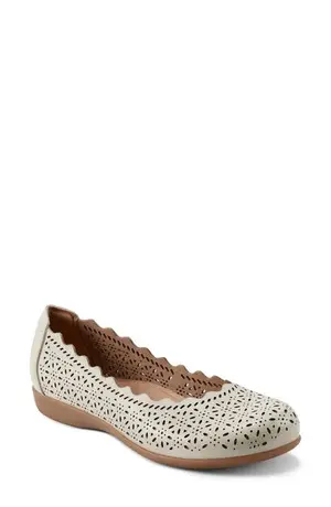 Earth Bria Flat - Ivory