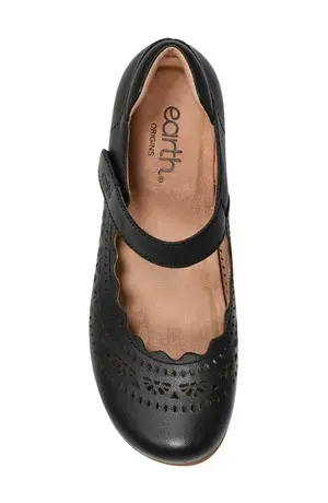 Earth Brady Mary Jane Flat - Black