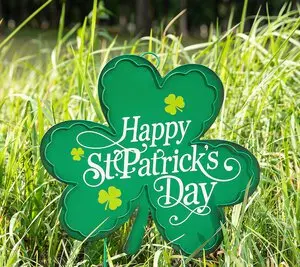 GLITZHOME 24' St.patrick's Shamrock Garden Stak E Or Wall Decor