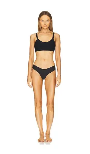 Commando Butter Soft Support Adjustable Bralette - Black