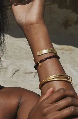 SATYA JEWELRY Tree Of Life Garnet Bracelet