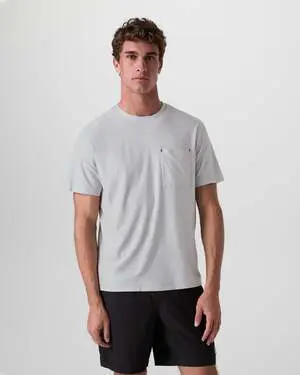 Vuori Pocket Tee T-shirts For Men
