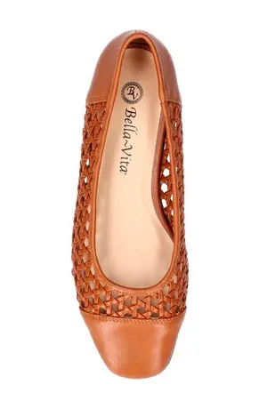 BELLA VITA Beloved Flat - Tan