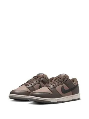 Nike Dunk Low Sneakers - Brown