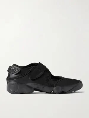 Nike Rift Split-toe Leather Sneakers