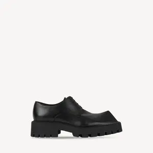Balenciaga Tie Fastening Shoes For Men