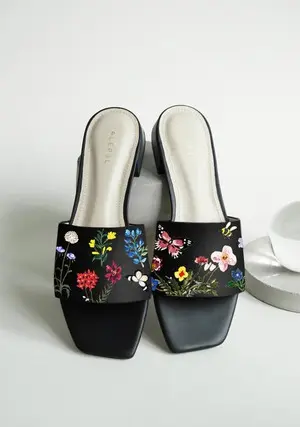 ALEPEL Leather Slide - Pressed Flowers