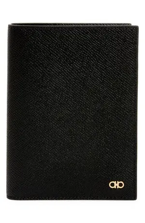 FERRAGAMO Micro Gancio Leather Passport Holder - Nero