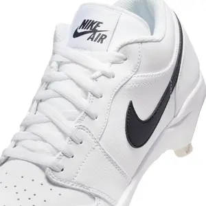 JORDAN 1 Retro Low Metal Baseball Cleats