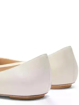 STUART WEITZMAN Emilia Ballet Flats - Neutrals