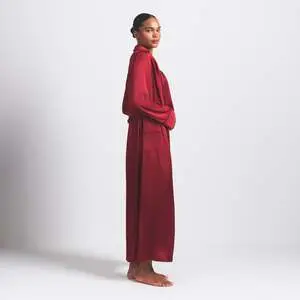 SKIMS Long Robe | Red | Small | Woven Shine - Brick