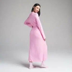 SKIMS Soft Lounge Long Robe Bubble Gum