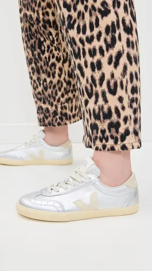 VEJA Volley O.t. Leather Sneakers - Silver/pierre