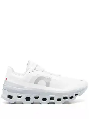 On Cloudmonster Sneakers - White