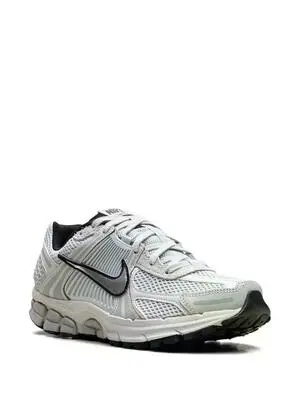 Nike Zoom Vomero Sneakers