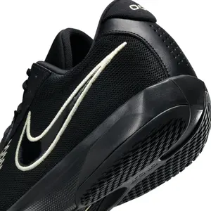 Nike G.t. Cut Academy Basketball Shoes - Black