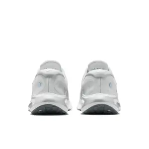 Nike Journey Run Road Running Shoes