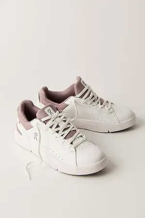 On Roger Advantage Tennis Sneakers - White/heron