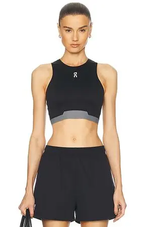 On Train 2 In 1 Crop Top - Black