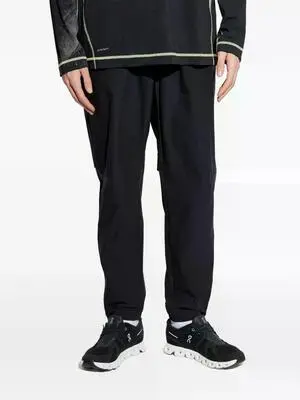 On Core Performane Track Trousers