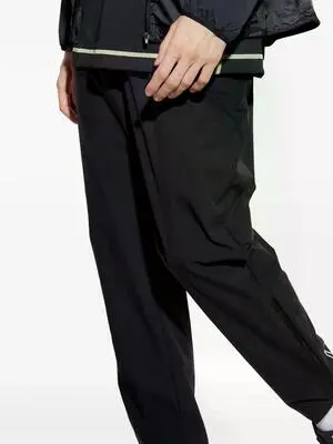 On Core Performane Track Trousers