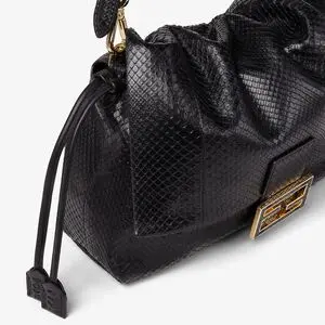 Fendi Mamma Baguette Medium Bag - Black