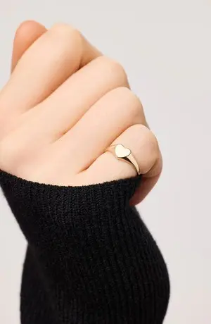 ANA LUISA Solid Yellow Heart Signet Ring