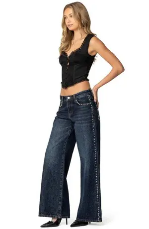 EDIKTED Lacy Corset Crop Top