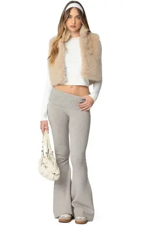 EDIKTED Cassandra Crop Faux Fur Vest