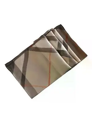 Burberry Vintage Check Scarf