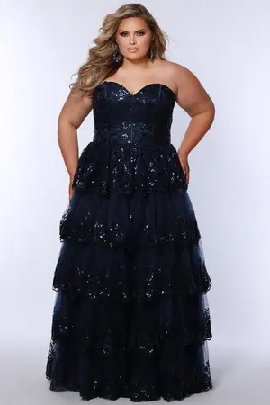 SYDNEY'S CLOSET Sydney's Closet Sweetheart Neckline Tiered A-Line Gown Navy